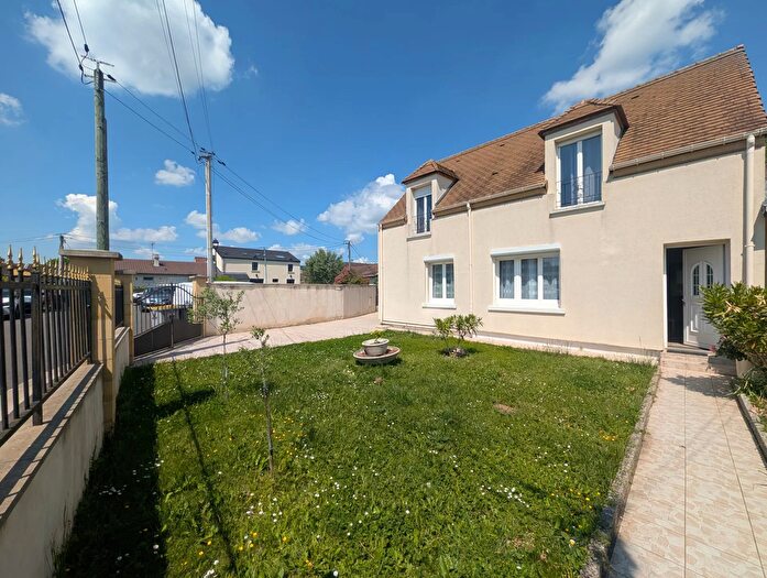 Les Clayes-sous-Bois : Maison 7 pièces à vendre