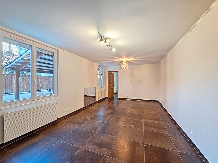 Maison à vendre - Saint-Maur-des-Fossés, Saint-Maur-Créteil - 4 pièces - 3 chambres