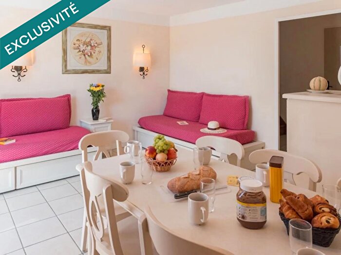 Appartement à vendre - Grospierres - 3 pièces - 2 chambres