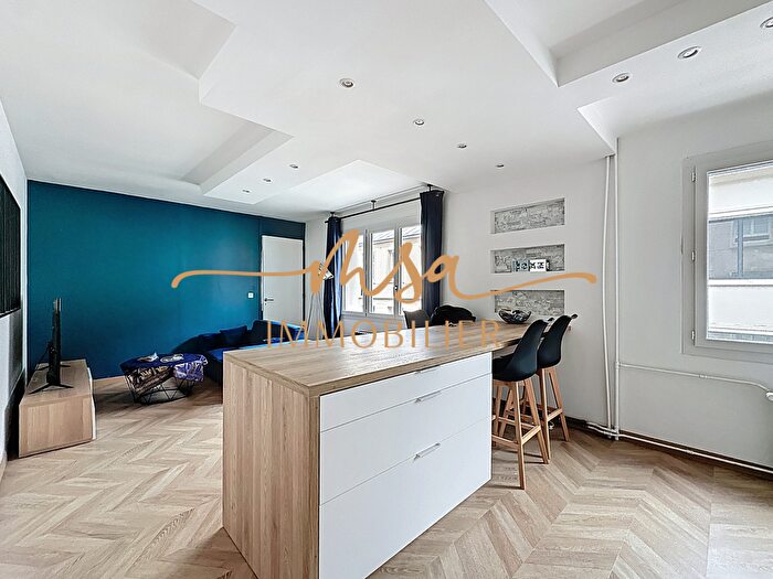 Appartement à louer - Rouen, Vieux Marché, Cathédrale - 2 pièces - 1 chambre