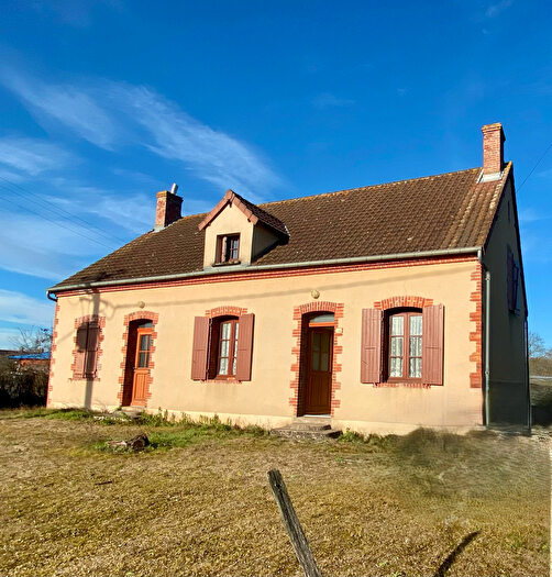 Maison à vendre - Charrin - 6 pièces - 4 chambres