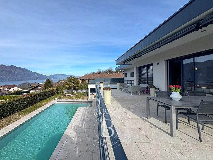 Maison à vendre - Tresserve - 8 pièces - 4 chambres