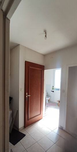 Blois, Vienne, Bas-Rivière : Appartement 2 pièces à louer