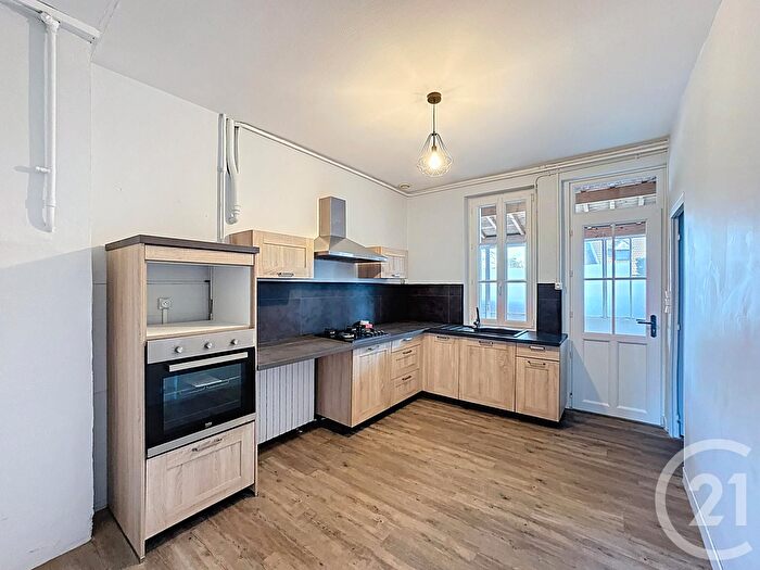 Maison à louer - Salbris - 4 pièces - 3 chambres