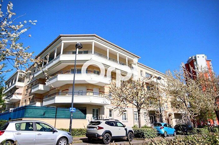 Élancourt, Clé Saint-Pierre, Pissaloup, La Revanche - Appartement 3 pièces à vendre