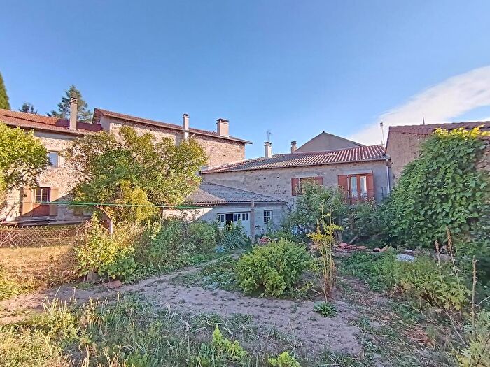 Maison à vendre - Saint-Pal-de-Chalencon - 14 pièces - 10 chambres