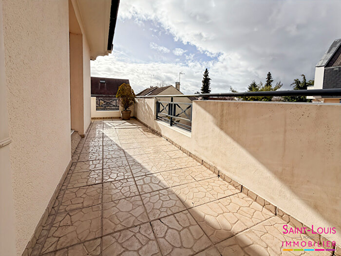 Appartement à vendre - Poissy, Foch, Les Sablons - 5 pièces - 3 chambres