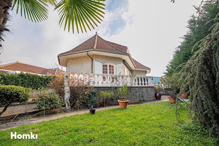 Maison à vendre - Charvieu-Chavagneux - 6 pièces - 3 chambres