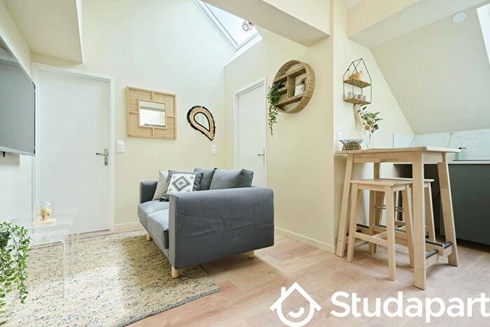 Centre Ville, Reims - Appartement 1 pièce à louer
