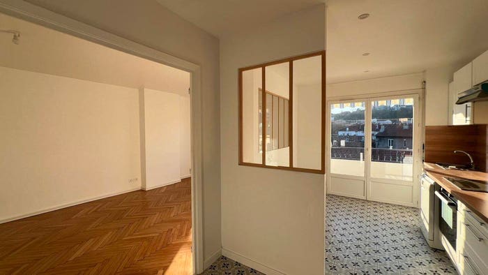 Appartement 4 pièces à Badouillère-Saint Roch-Valbenoîte, Saint-Étienne, à louer