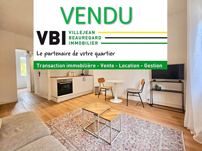 Appartement à vendre - Quartiers Centre, Saint-Hélier, Gare - 2 pièces - 1 chambre