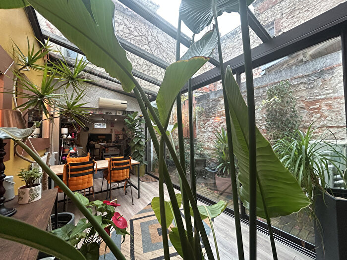 Maison à vendre - Agen, Cours Victor Hugo - 5 pièces - 4 chambres