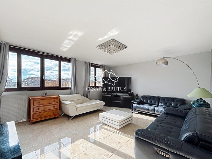 Appartement à vendre - Villeurbanne, Buers - 4 pièces - 3 chambres