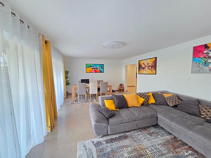 Montélimar, Centre-ville : Appartement 5 pièces à vendre