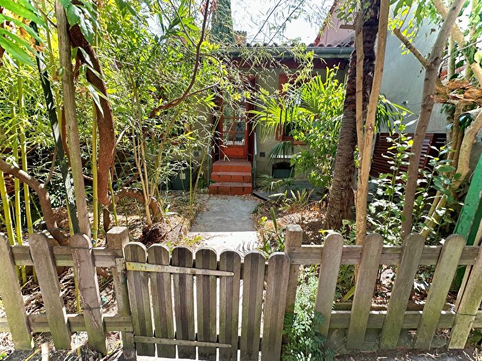 Maison à louer - Toulouse, Busca, Jardin des plantes, Port Saint-Sauveur - 1 pièce