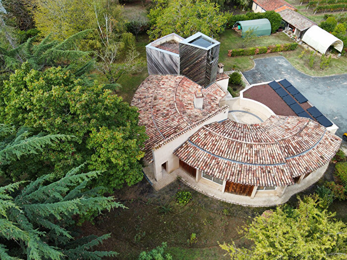 Maison à vendre - Lamonzie-Saint-Martin - 7 pièces - 4 chambres