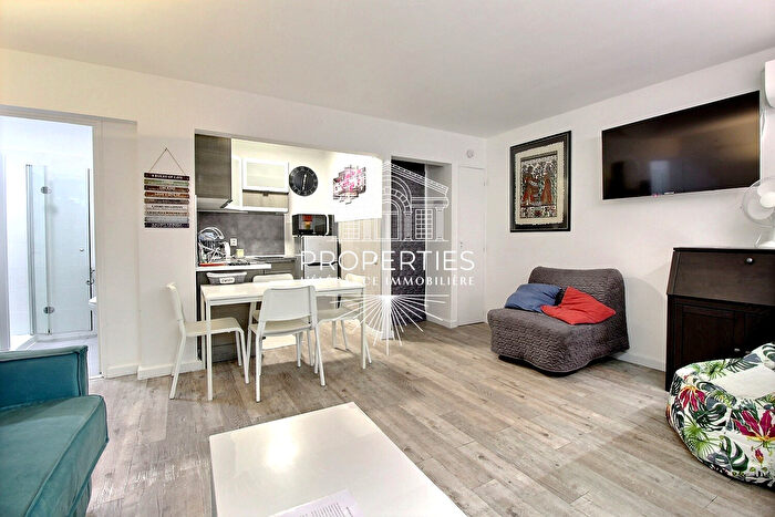 Appartement à vendre - Le Lavandou, Centre-ville, Plage du Lavandou, Pointe Pilon - 1 pièce