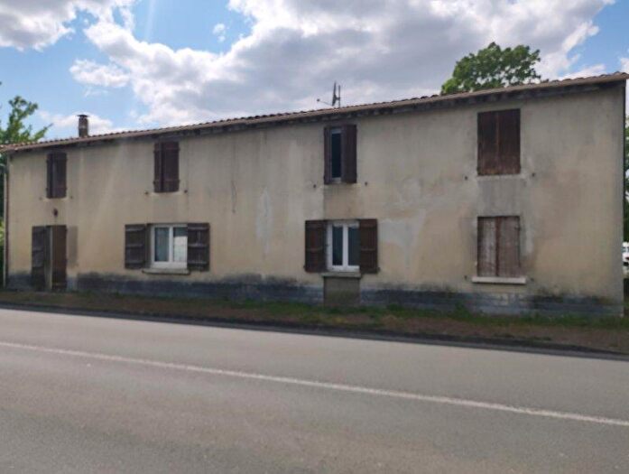 Maison à vendre - Consac - 6 pièces - 4 chambres