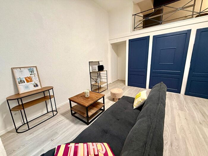 Appartement à louer - Besançon, Boucle, Chapelle des Buis - 2 pièces - 1 chambre