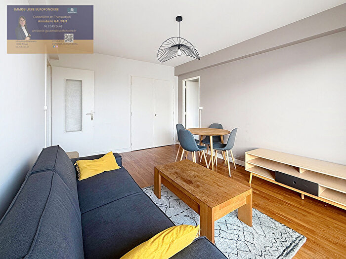 Appartement à vendre - Troyes, Chartreux - 2 pièces - 1 chambre