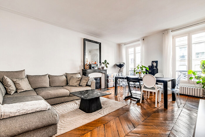 Paris 10ème, Saint-Vincent de Paul, Lariboisière : Appartement 3 pièces à vendre