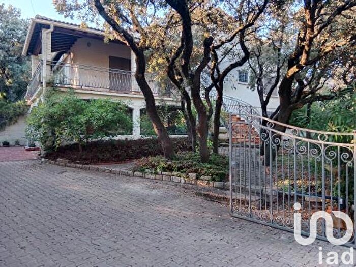 Maison à vendre - Bezouce - 5 pièces - 4 chambres