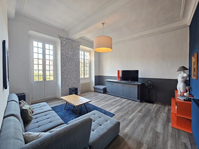 Appartement à louer - Nice, Garibaldi - 2 pièces - 1 chambre