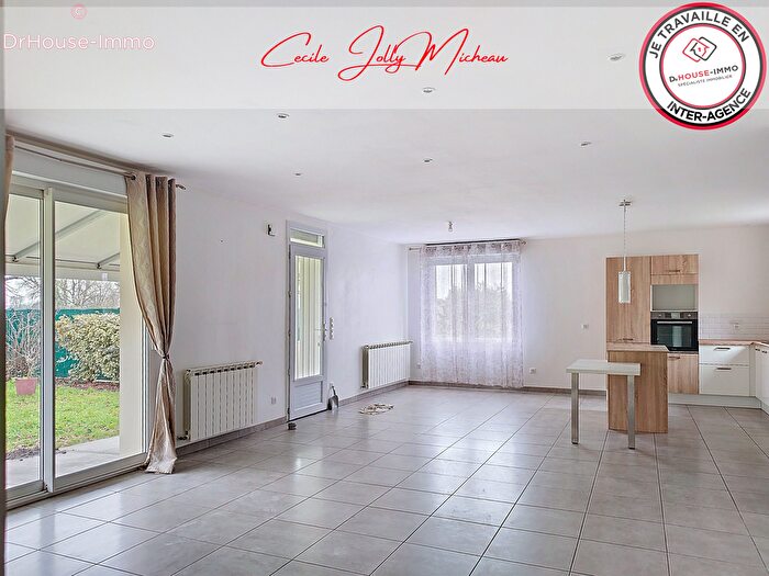 Braud-et-Saint-Louis : Maison 4 pièces à vendre