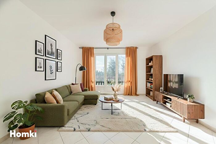 Appartement à vendre - Aix-en-Provence, Encagnane Corsy - 3 pièces - 2 chambres