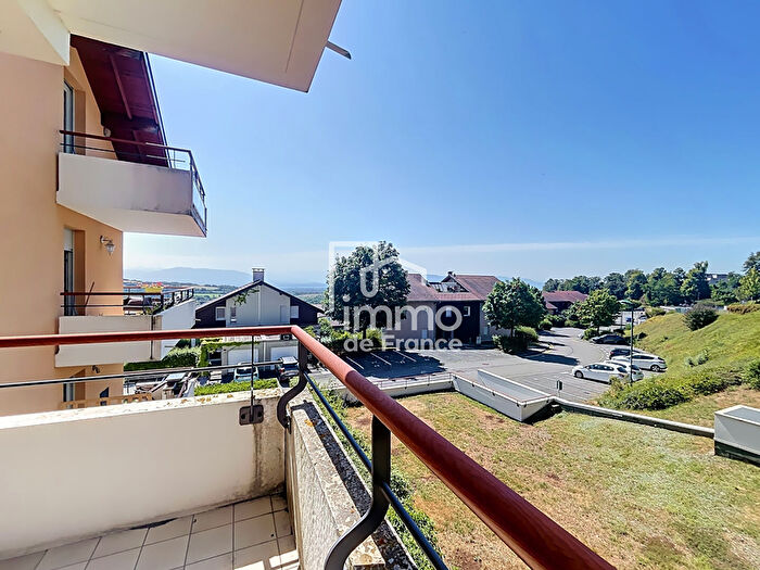 Appartement 3 pièces à Gex, à vendre