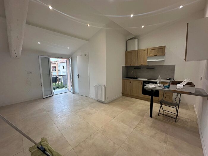 Appartement à louer - Antibes, Coeur de ville - 1 pièce