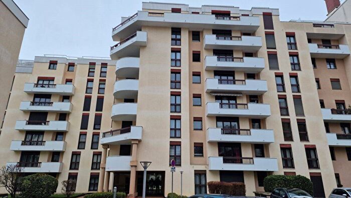 Appartement à louer - Marcelin Berthelot, Montrouge - 2 pièces - 1 chambre