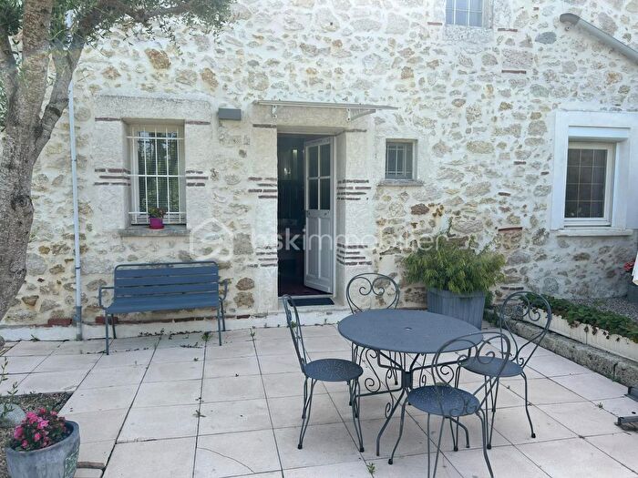 Maison à vendre - Roquefort - 7 pièces - 5 chambres