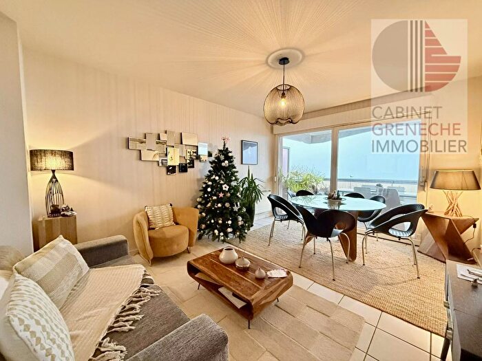 Appartement à vendre - Évian-les-Bains - 3 pièces - 2 chambres