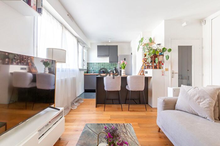 Appartement à vendre - Vincennes, Centre Sud - 1 pièce