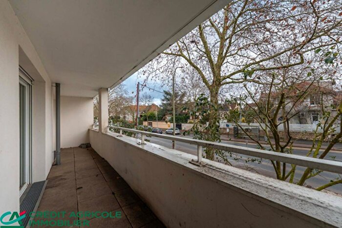 Appartement à louer - Centre, LHaÿ-les-Roses - 3 pièces - 2 chambres