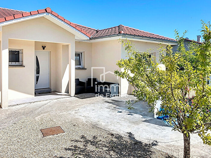 Maison à vendre - Jayat - 5 pièces - 4 chambres