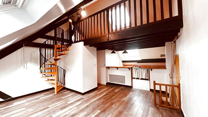 Appartement à louer - Centre Ville, Avallon - 2 pièces - 1 chambre