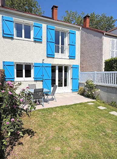 Voisins-le-Bretonneux - Maison 5 pièces à vendre