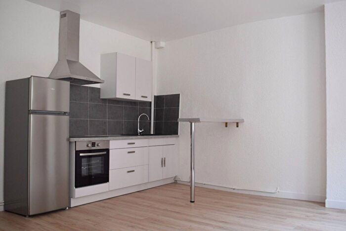 Appartement à louer - Narbonne - 2 pièces - 1 chambre