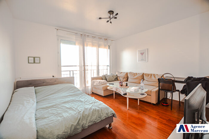 Appartement à vendre - Courbevoie, Faubourg de lArche - 1 pièce