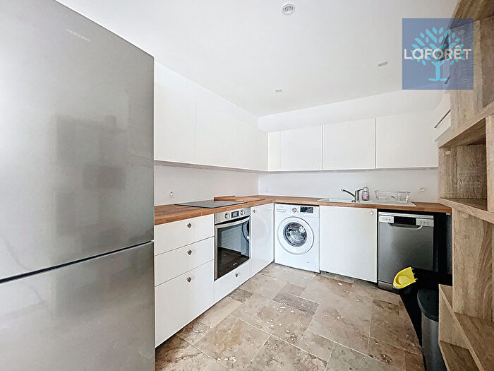 Maison à louer - Auffargis - 3 pièces - 2 chambres