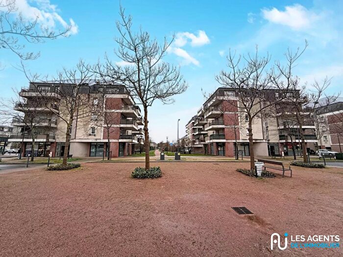 Appartement à vendre - Orléans, Soleil Levant, Champ de Mars - 3 pièces - 2 chambres