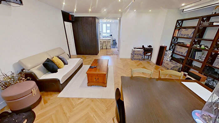 Appartement 5 pièces à Paris 16ème, Porte de Saint-Cloud, Auteuil-Sud, à louer