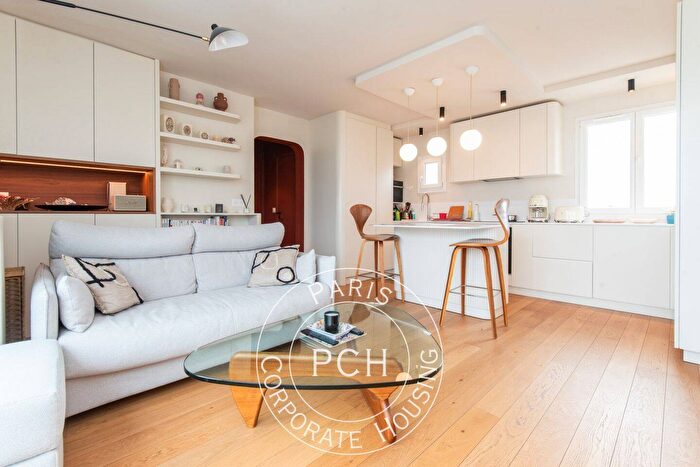 Appartement à louer - Champerret-Berthier, Paris ème arrondissement - 3 pièces - 2 chambres