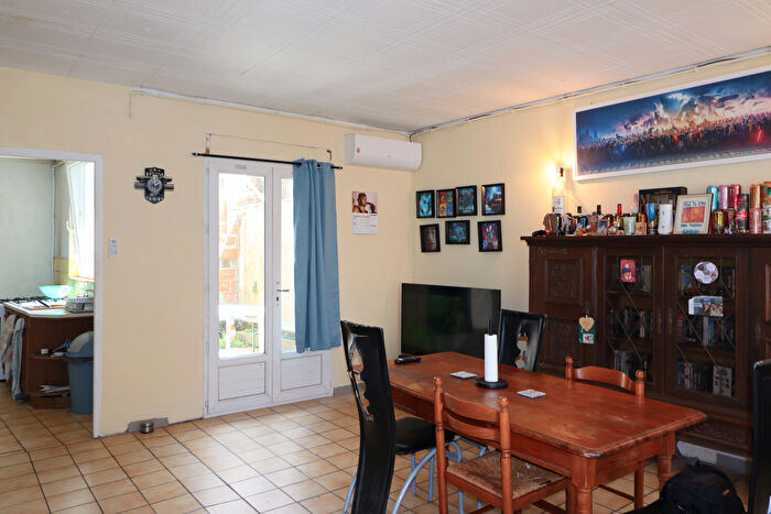 Maison à vendre - Montendre - 4 pièces - 2 chambres