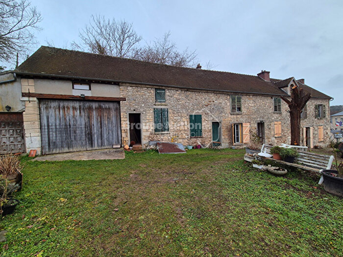 Maison à vendre - Vallangoujard - 11 pièces