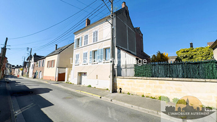 Maison à vendre - Méru, Faubourg Nord - 8 pièces - 4 chambres