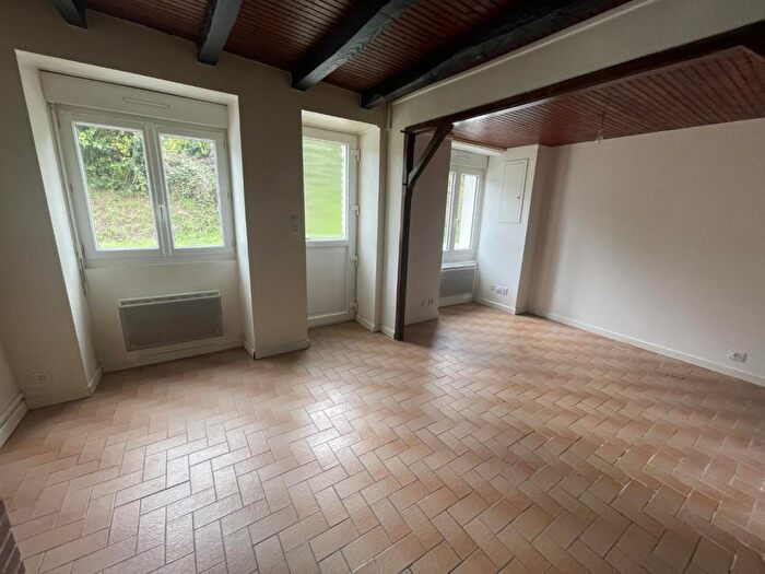 Maison à louer - Montfort-sur-Meu - 6 pièces - 2 chambres