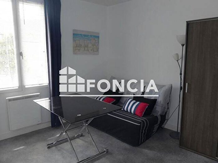 Centre, Angers : Appartement 1 pièce à louer